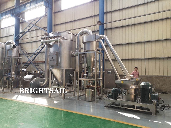 2500 Mesh 300kg/H Powder Grinder Machine Herb Pharmaceutical